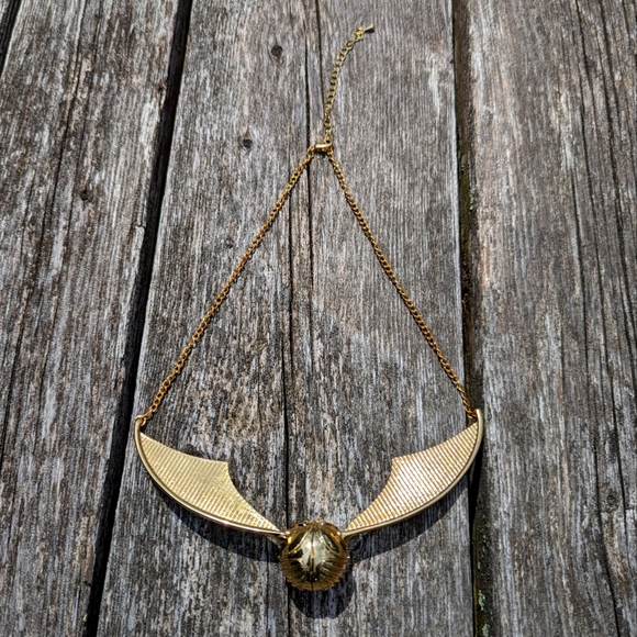 Jewelry | Harry Potter Golden Snitch Necklace Quidditch Gold Tone ...
